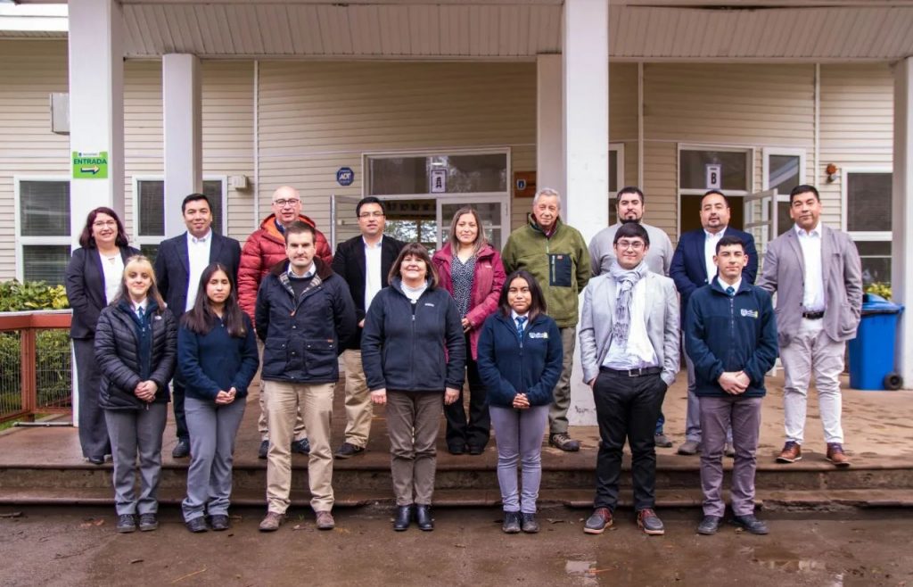 Visita Corporación Educacional de la Sociedad Nacional de Agricultura FG-SNA Educa y de Don ...